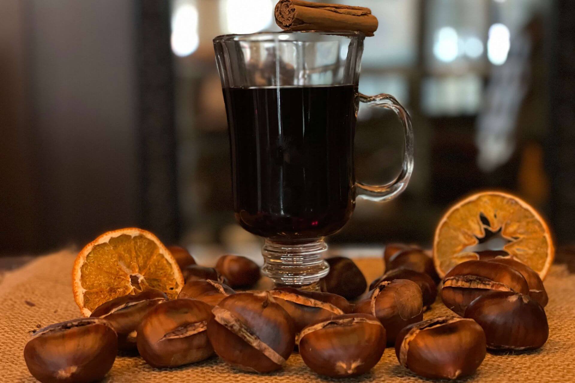 Mulled Wine & Roasted Chestnuts | Darling Harbour