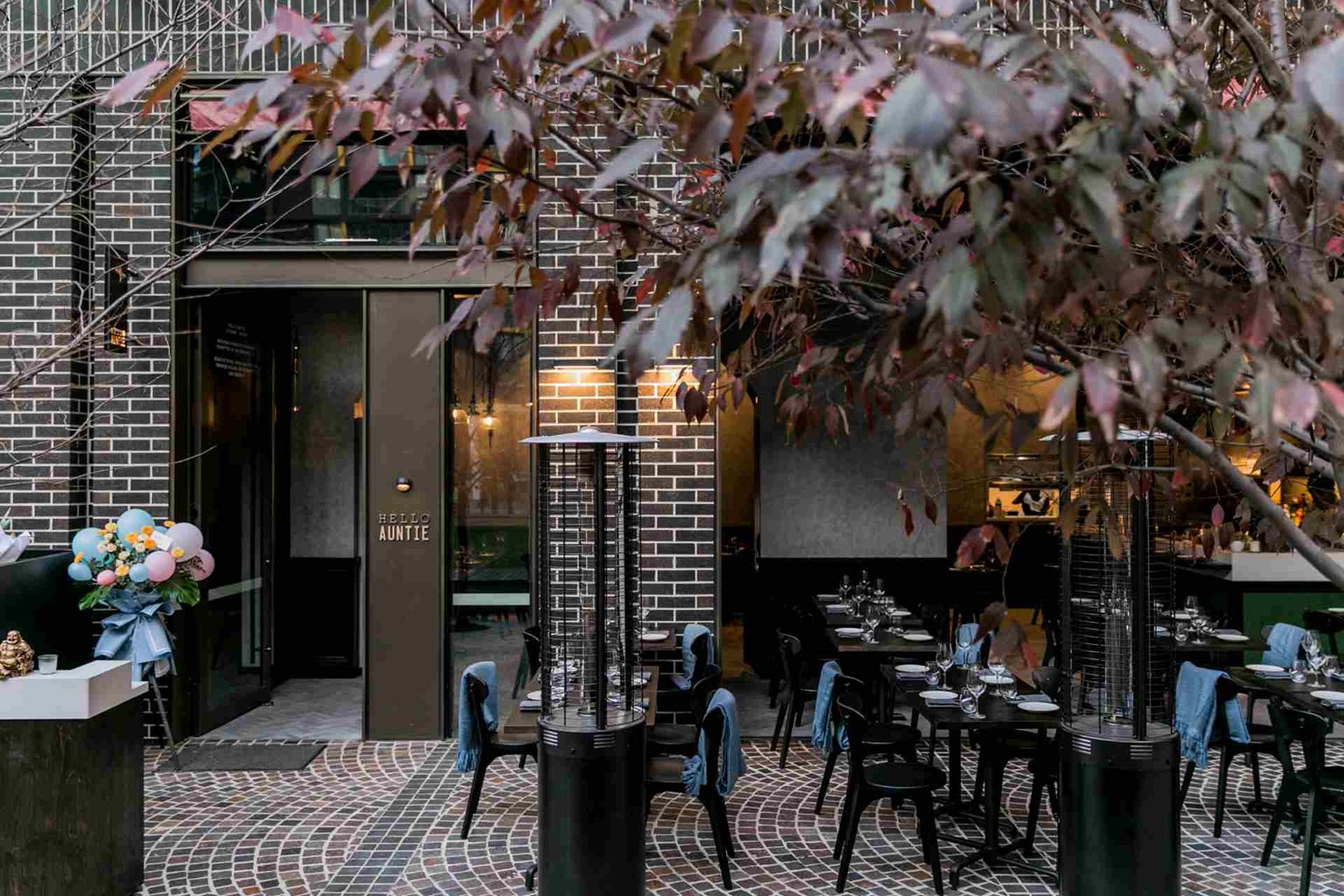 Hello Auntie - Contemporary Vietnamese and cocktails | Darling Harbour