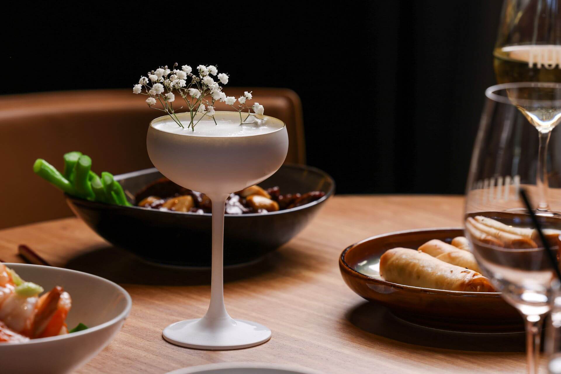 Banquet & A Show at MuMian | Darling Harbour